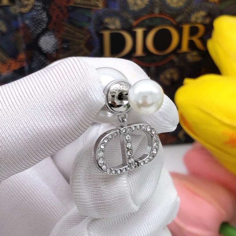 Economical Christian Dior Earrings