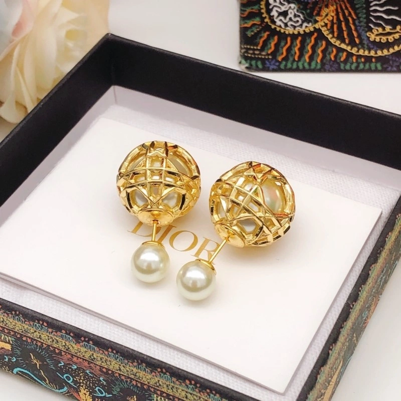 High fidelity Christian Dior Earrings