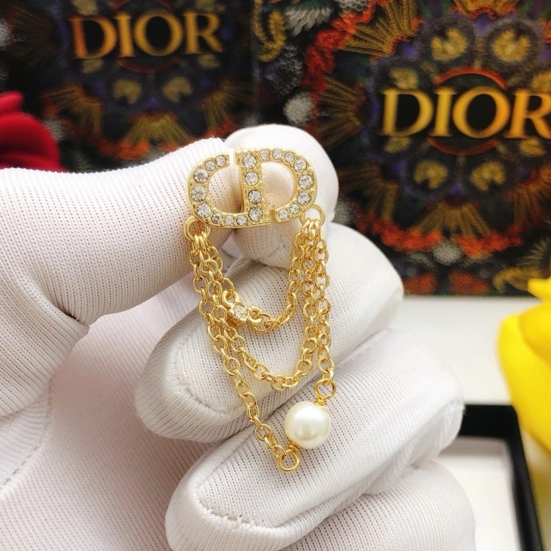 Low-cost Christian Dior Earrings