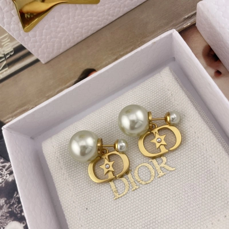 Reasonably priced Christian Dior Earrings