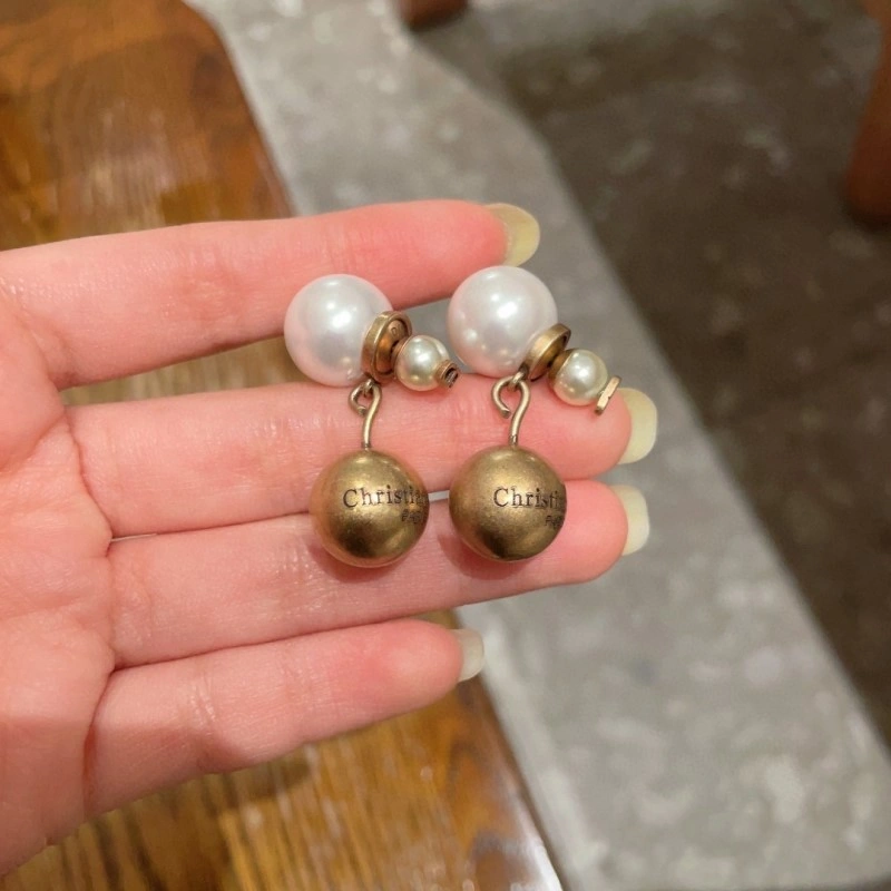 Discounted Christian Dior Earrings