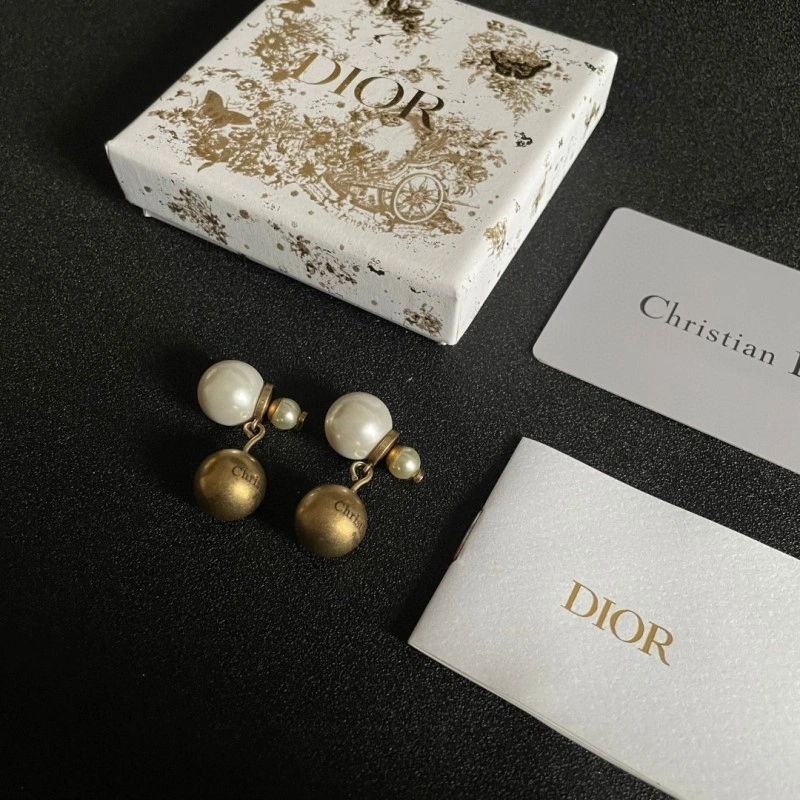 Discounted Christian Dior Earrings