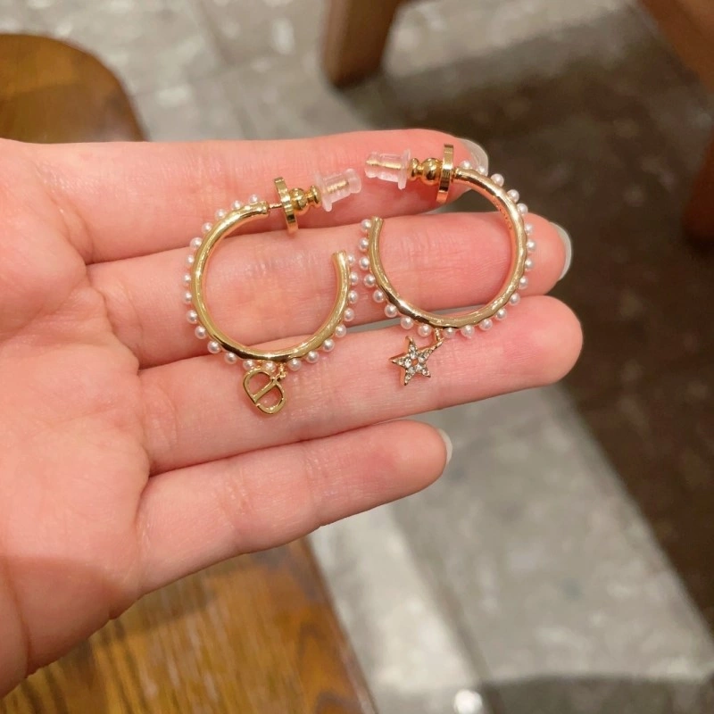 Legit Christian Dior Earrings