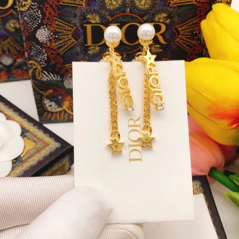 Bargain Christian Dior Earrings