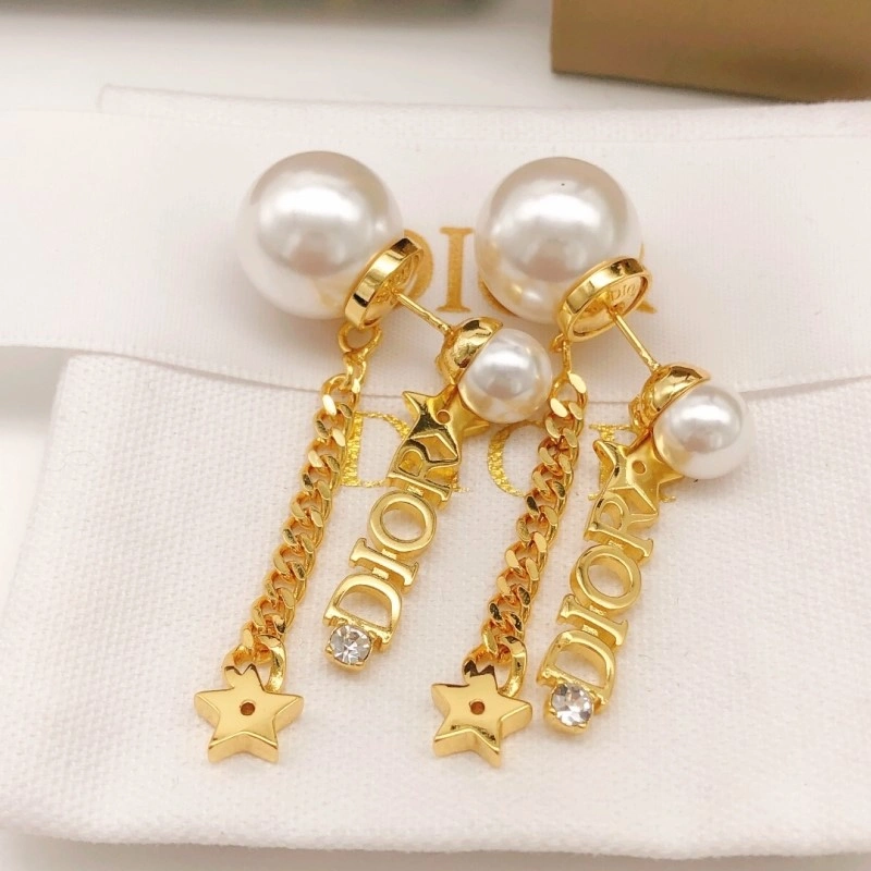 Bargain Christian Dior Earrings