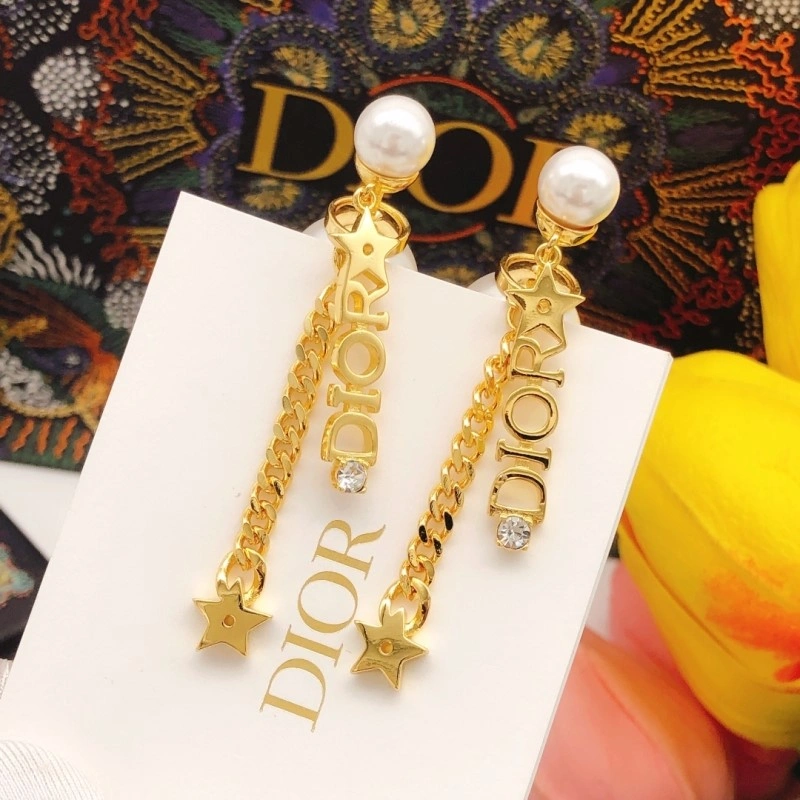 Bargain Christian Dior Earrings