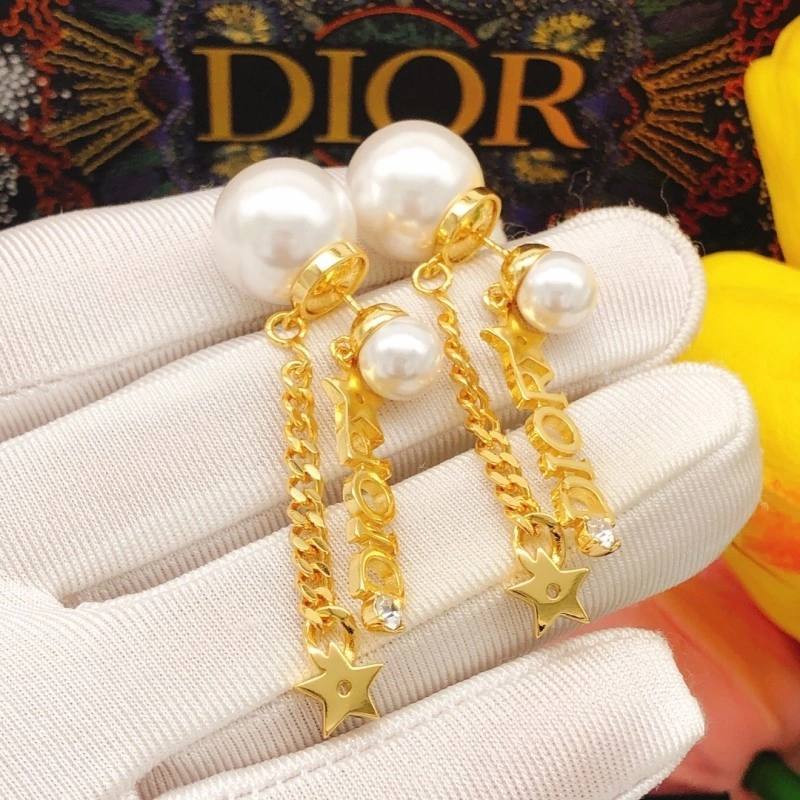Bargain Christian Dior Earrings
