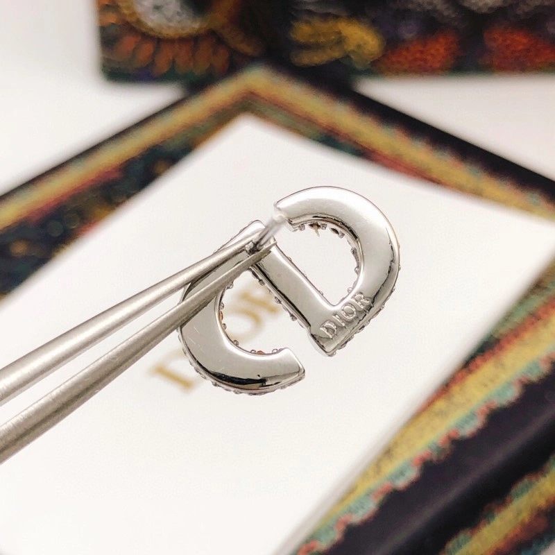 Legit Christian Dior Earrings