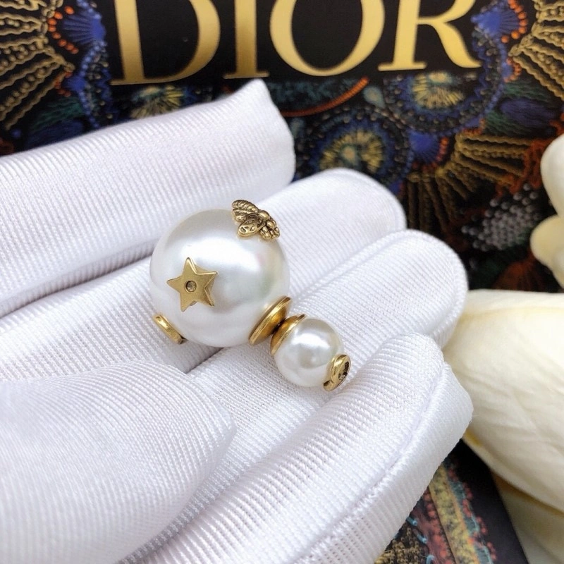 Economical Christian Dior Earrings