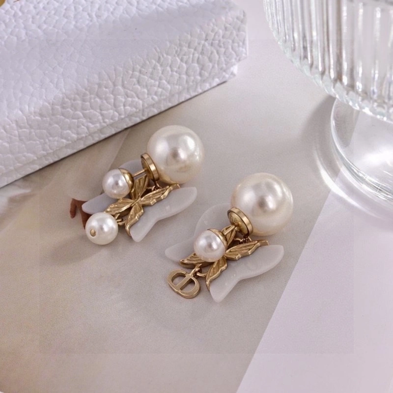 High fidelity Christian Dior Earrings