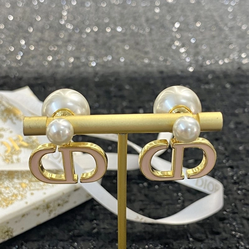 Cut-rate Christian Dior Earrings