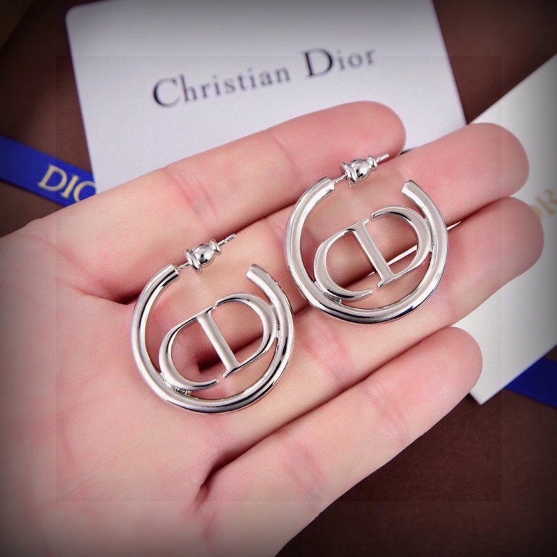 High fidelity Christian Dior Earrings