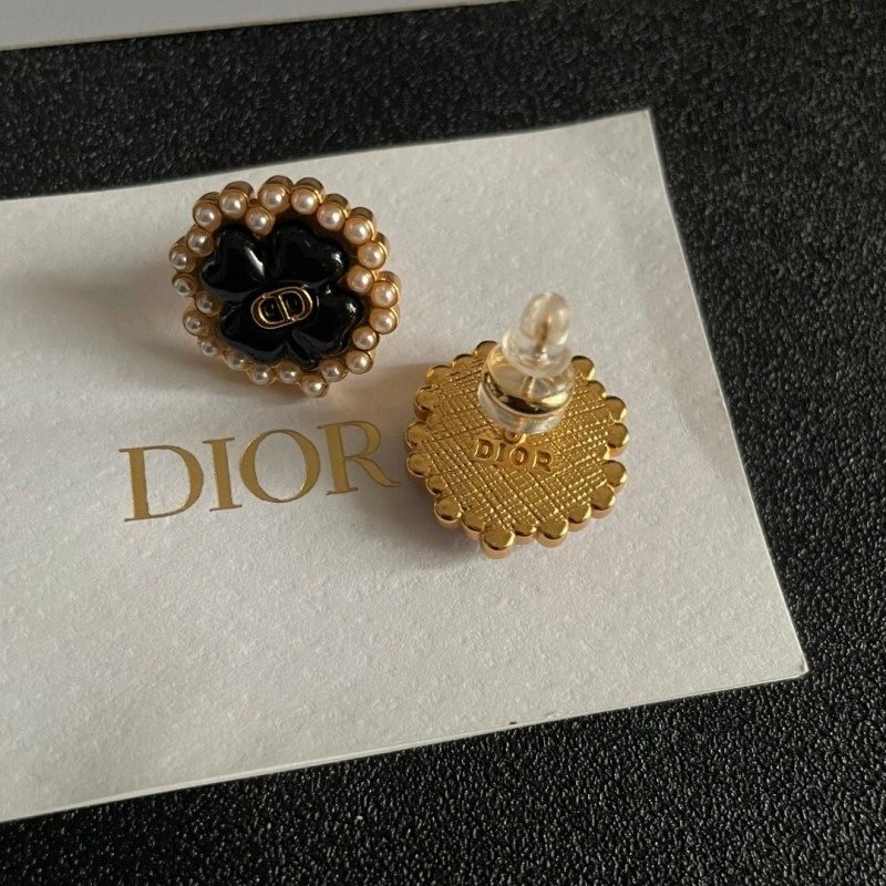 Discounted Christian Dior Earrings