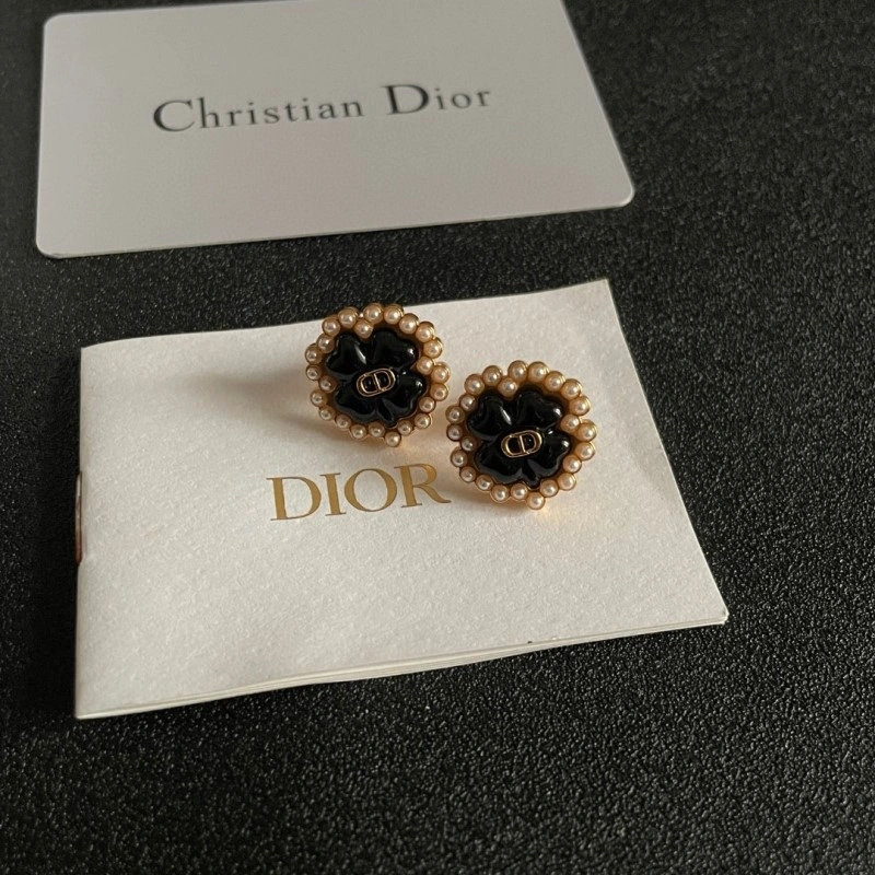 Discounted Christian Dior Earrings