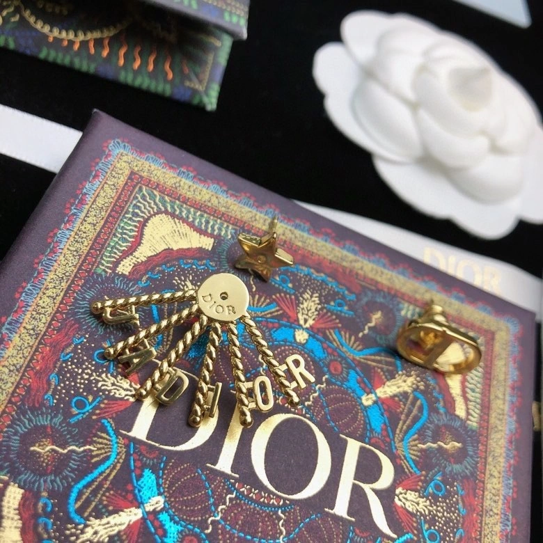 Value-priced Christian Dior Earrings
