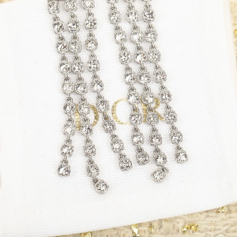 Top match Christian Dior Earrings