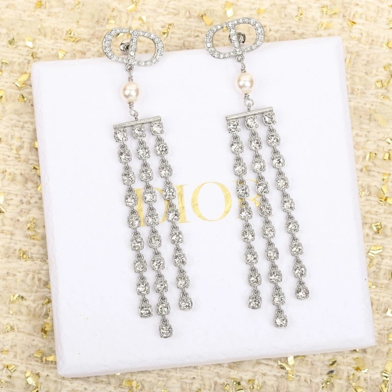 Top match Christian Dior Earrings