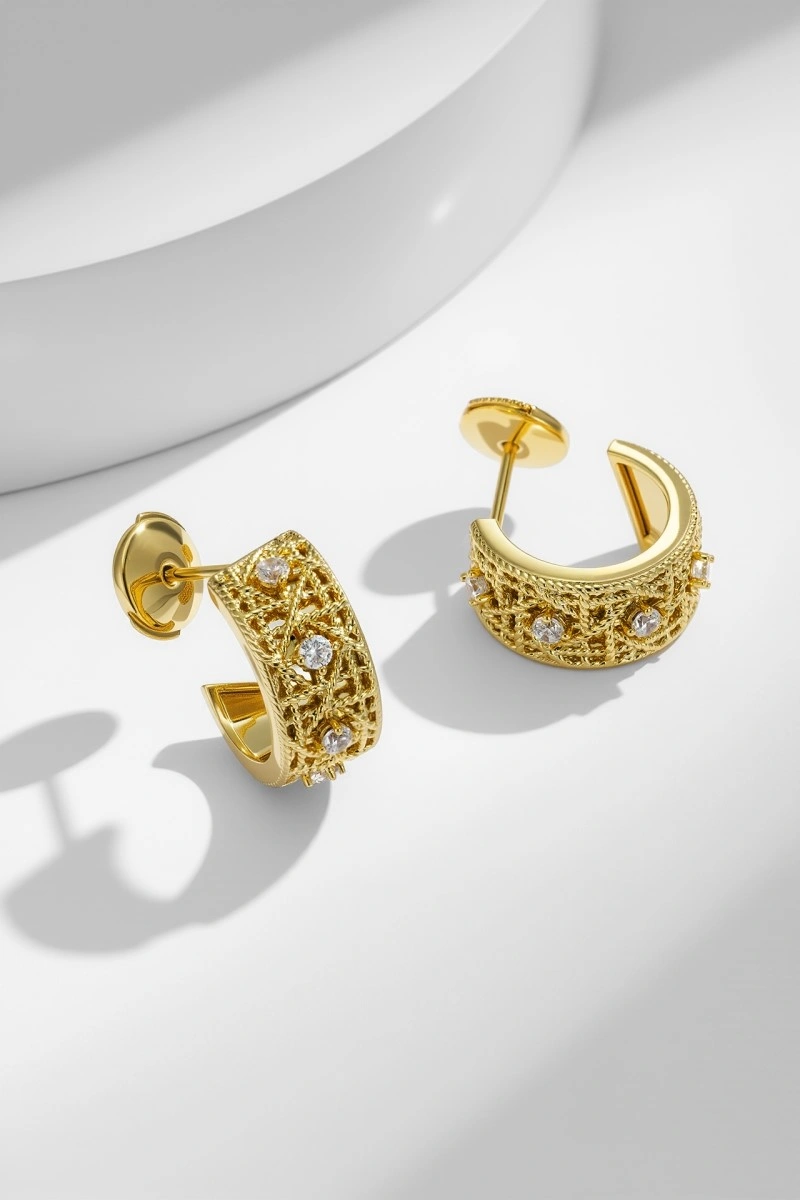 Indistinguishable Christian Dior Earrings
