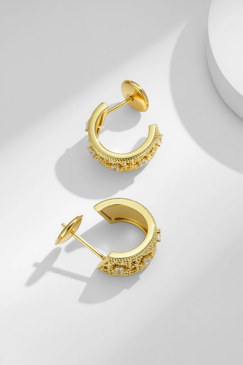 Indistinguishable Christian Dior Earrings