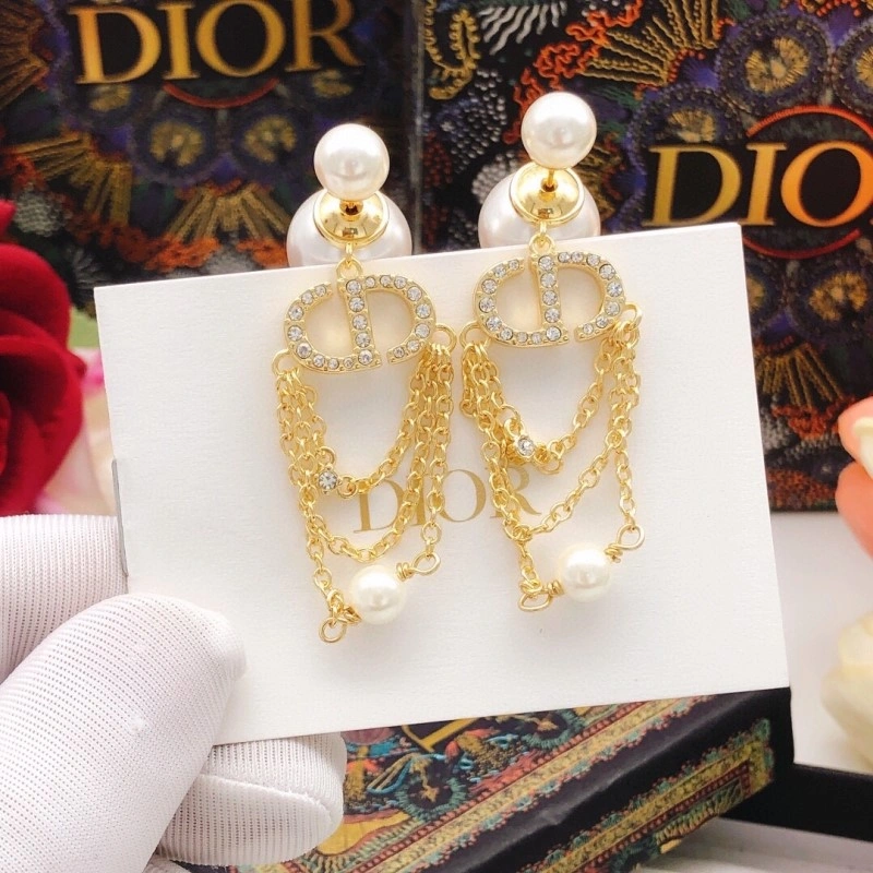 Low-cost Christian Dior Earrings