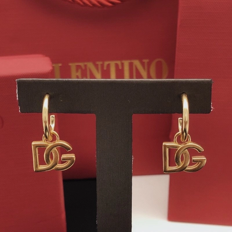 Indistinguishable Christian Dior Earrings