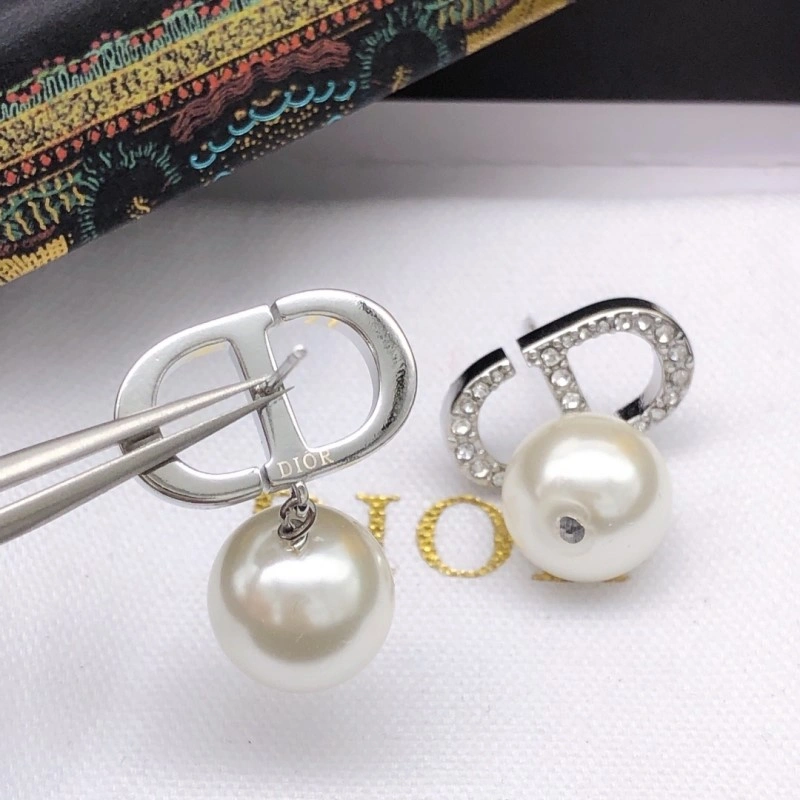 Discounted Christian Dior Earrings