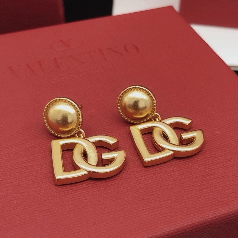 Accurate model Christian Dior Earrings