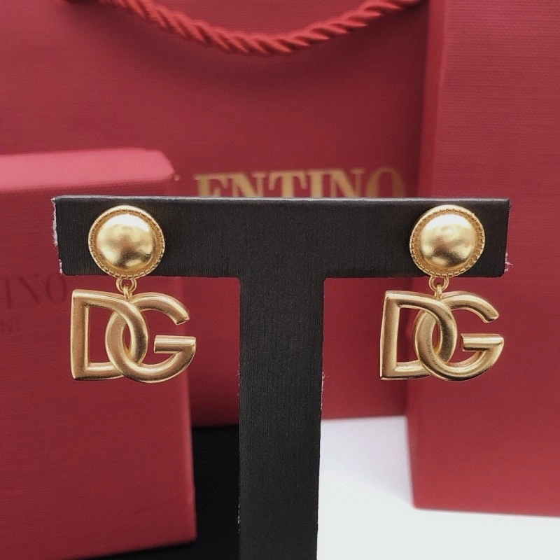Accurate model Christian Dior Earrings