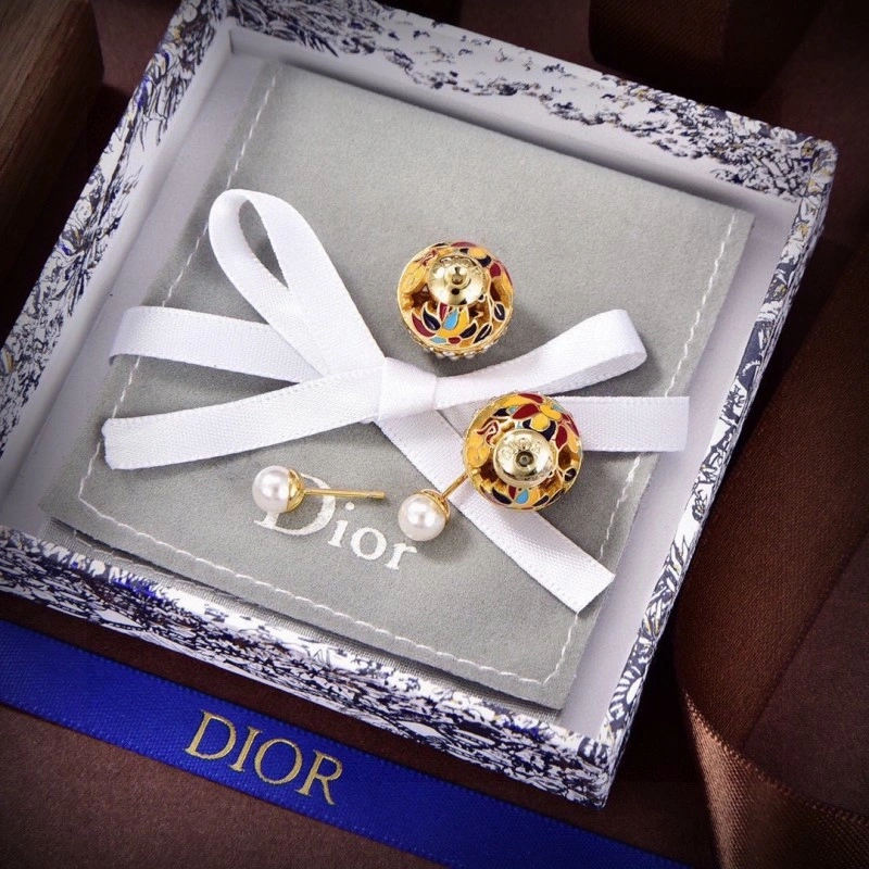 Economical Christian Dior Earrings