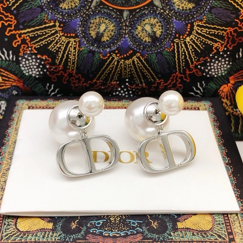 Economical Christian Dior Earrings