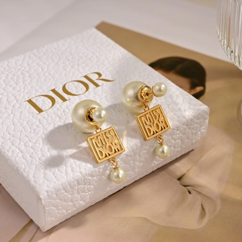 Top mirror Christian Dior Earrings