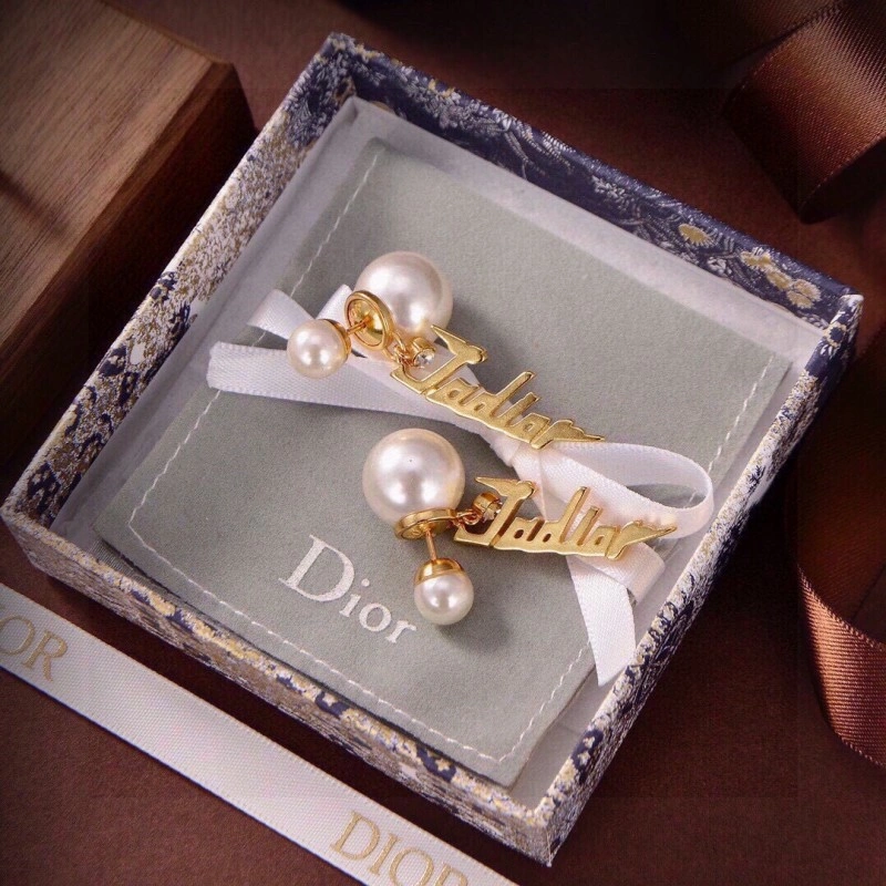 Discounted Christian Dior Earrings