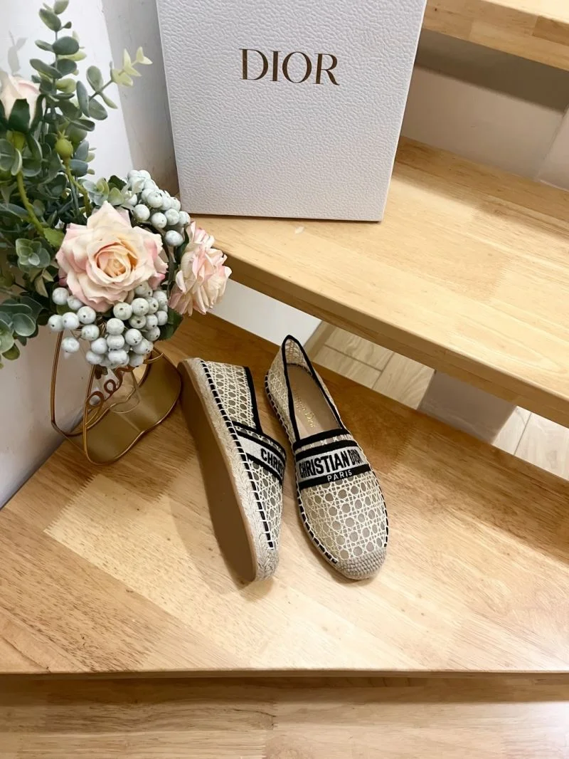 Accurate model Christian Dior Fishermans Shoes