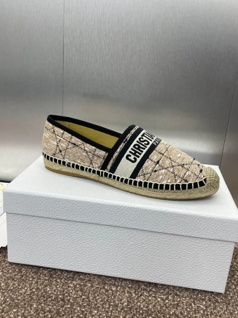 Value-priced Christian Dior Fishermans Shoes
