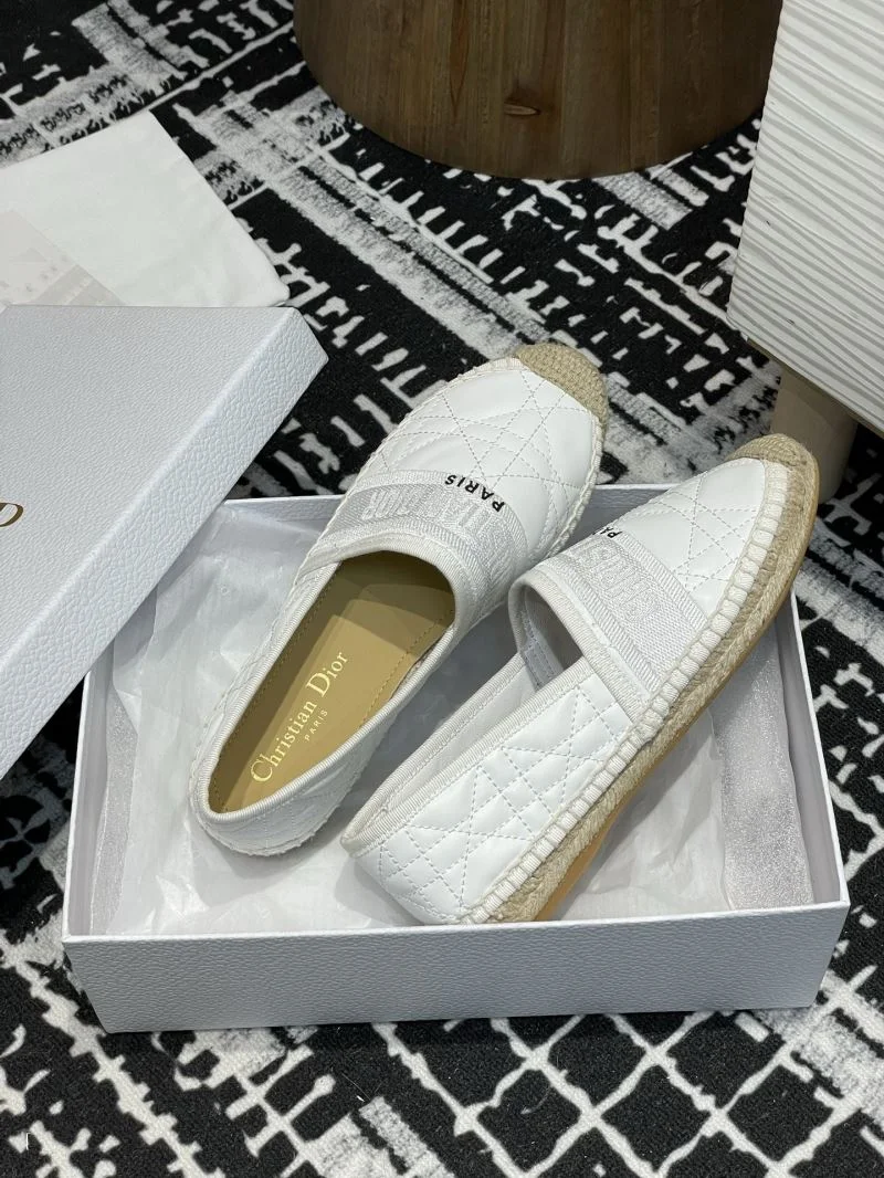 Accurate model Christian Dior Fishermans Shoes