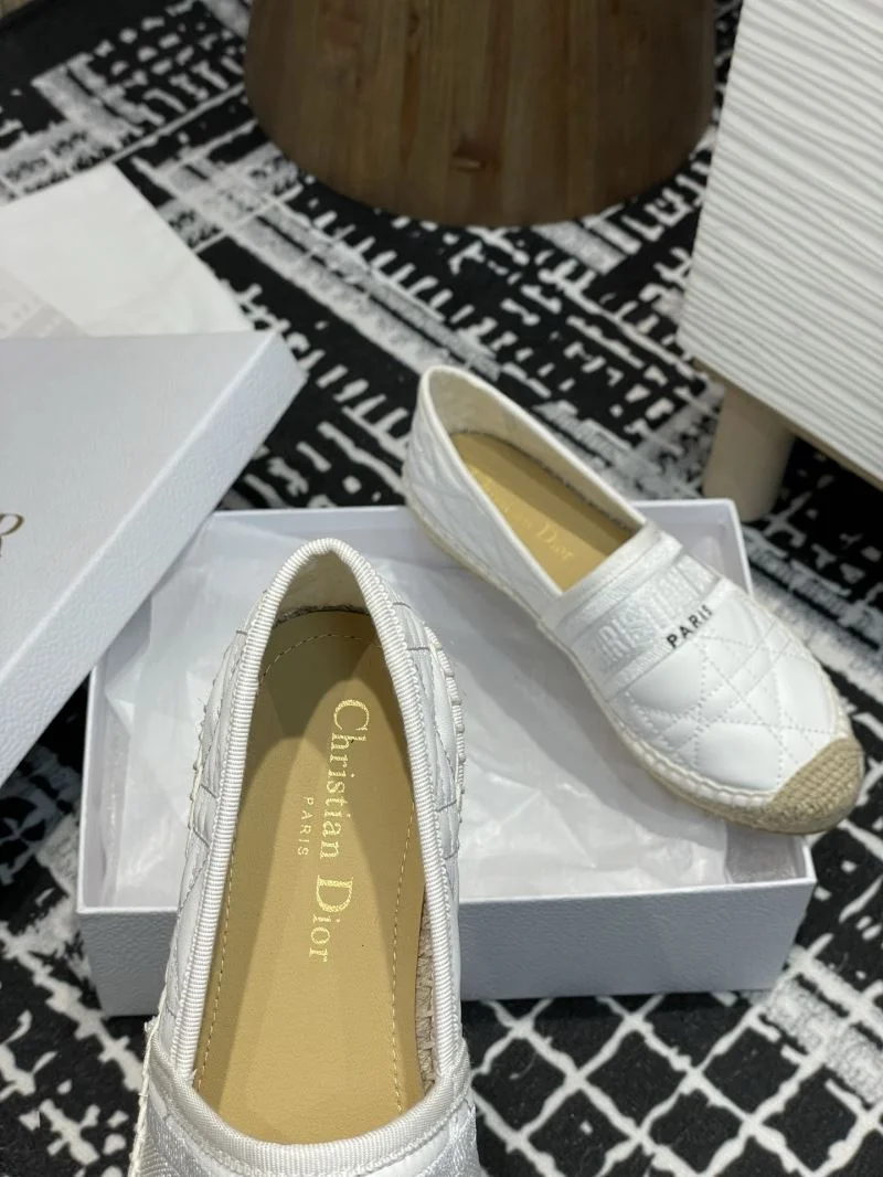 Accurate model Christian Dior Fishermans Shoes