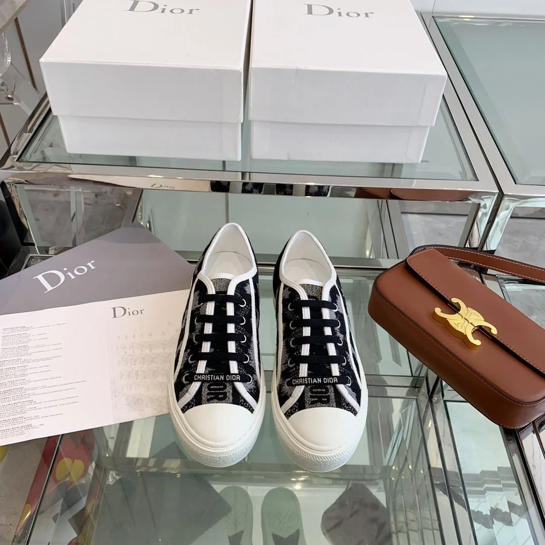 Christian Dior Flat Shoes