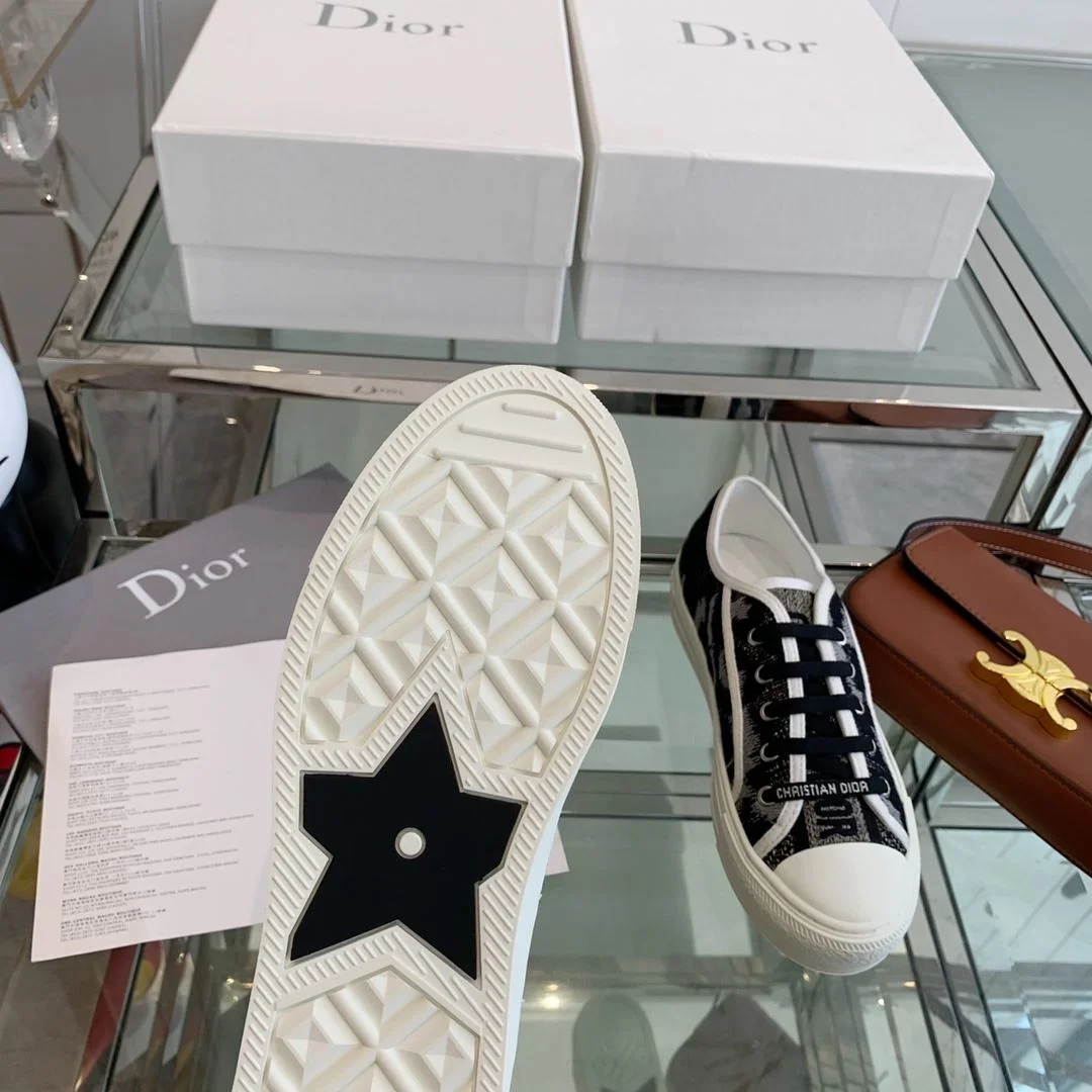 Official Christian Dior Flat Shoes