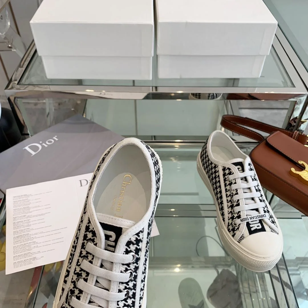 Reasonably priced Christian Dior Flat Shoes