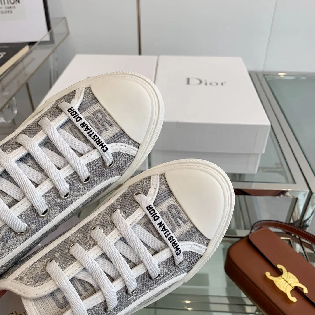 Top match Christian Dior Flat Shoes