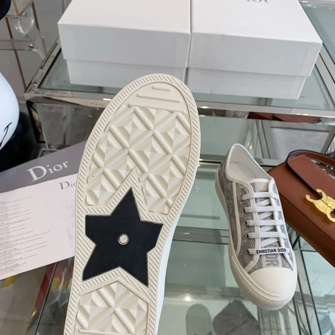 Top match Christian Dior Flat Shoes