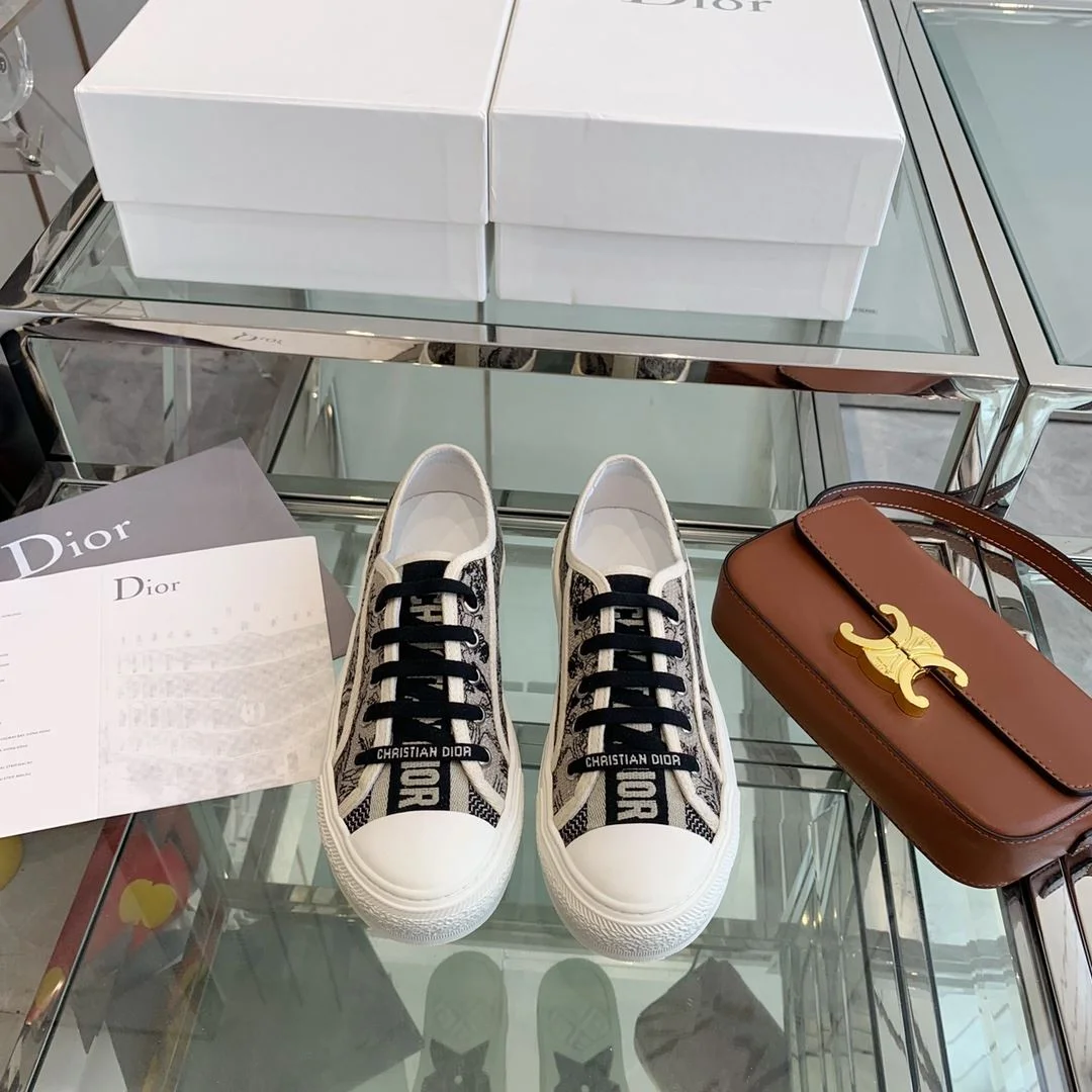 Christian Dior Flat Shoes