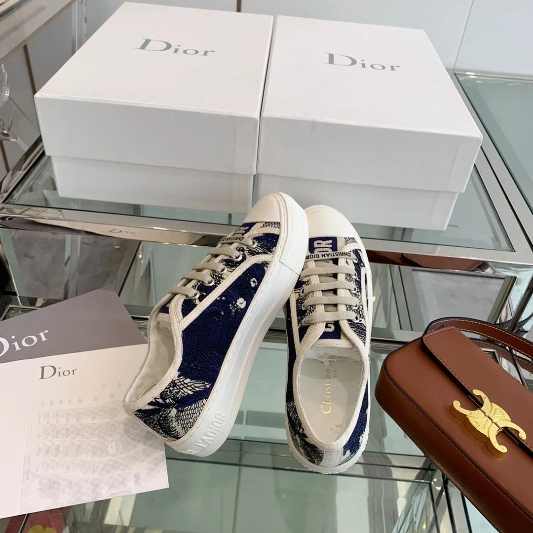 Cut-rate Christian Dior Flat Shoes