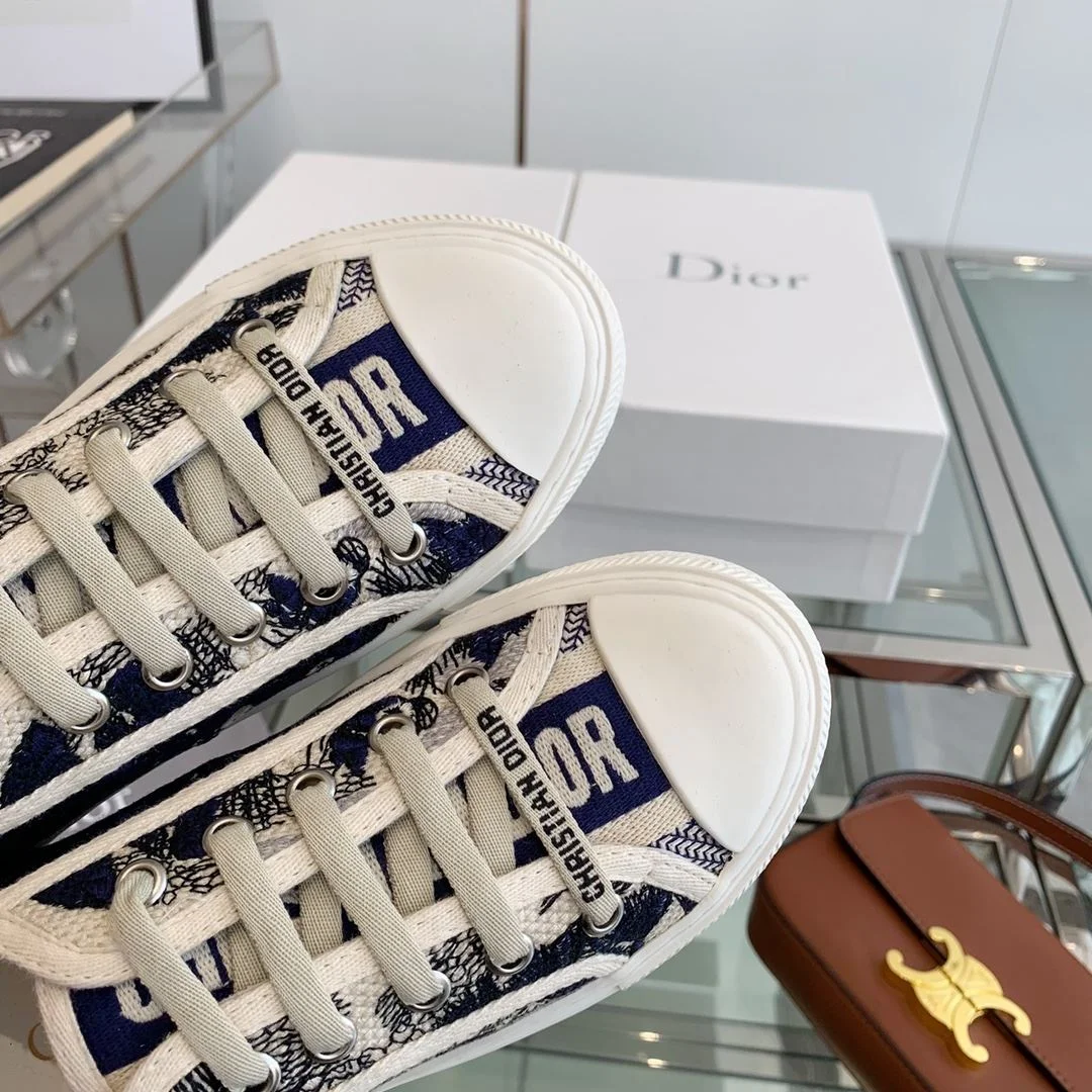 Cut-rate Christian Dior Flat Shoes