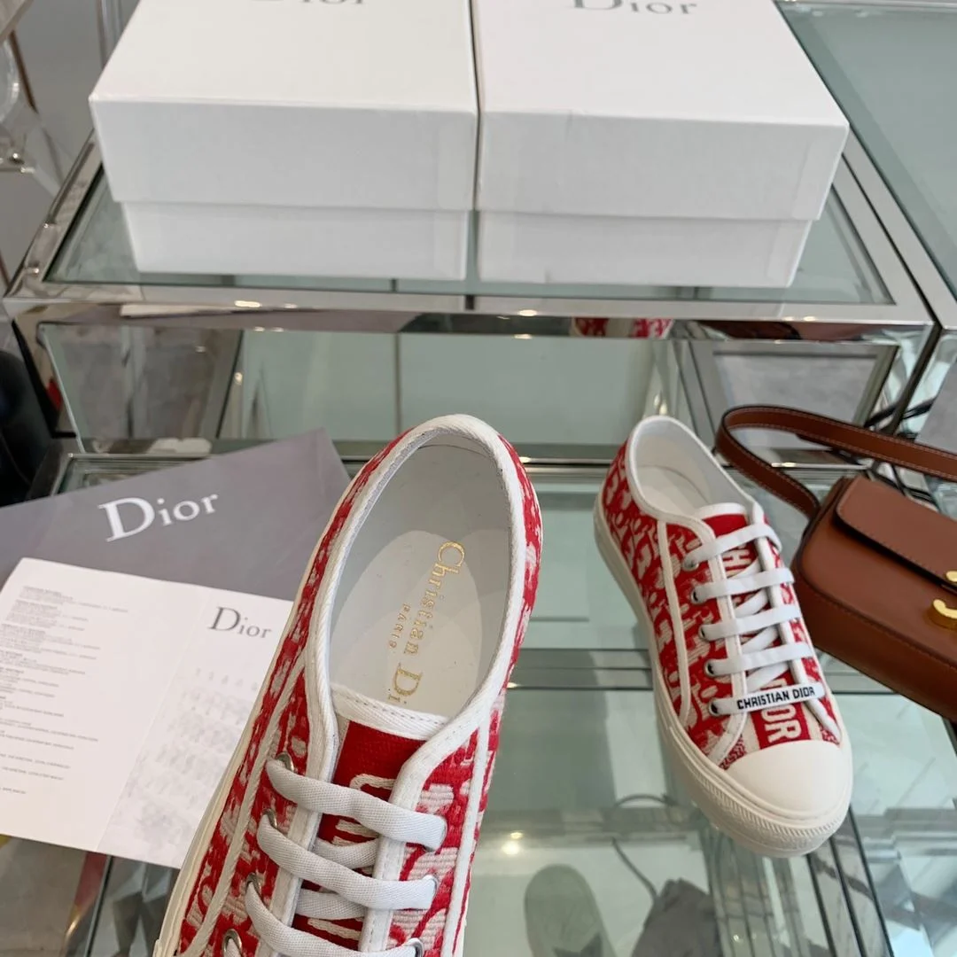 Legit Christian Dior Flat Shoes