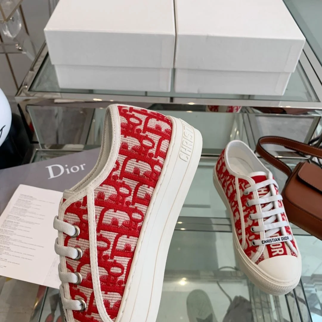 Legit Christian Dior Flat Shoes