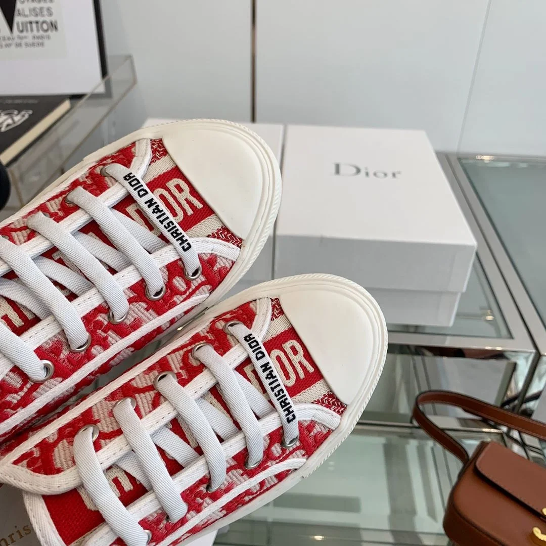 Legit Christian Dior Flat Shoes