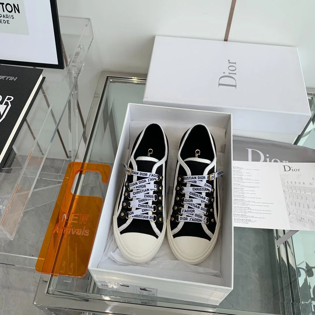Christian Dior Flat Shoes