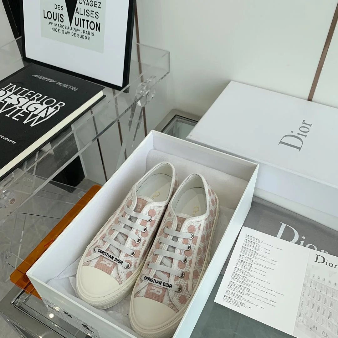 Value-priced Christian Dior Flat Shoes