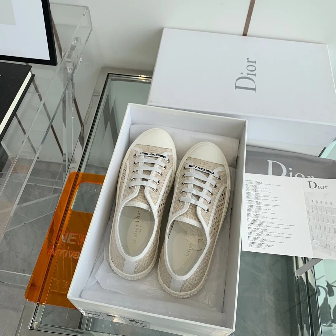 Cut-rate Christian Dior Flat Shoes